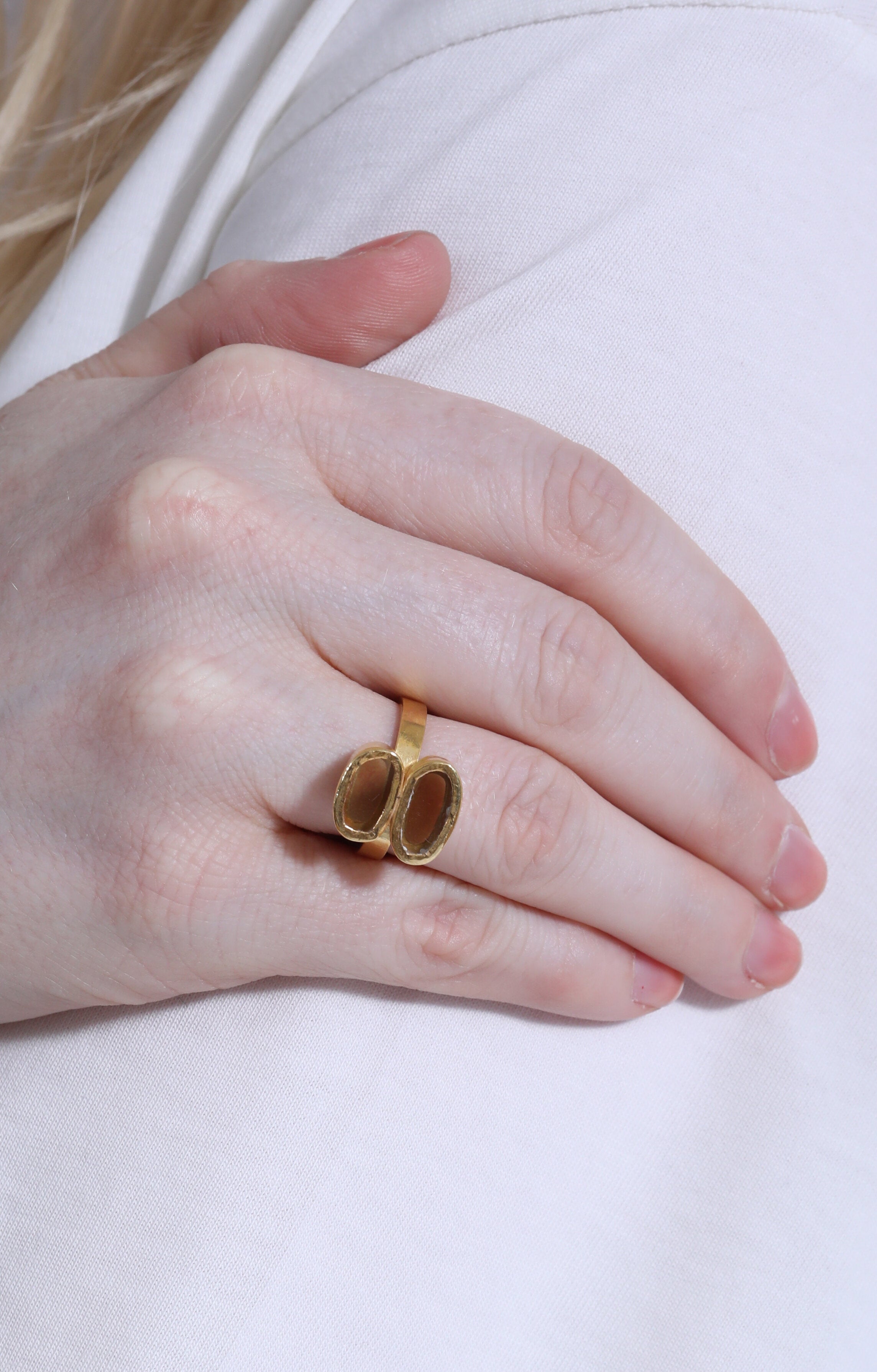 Double Ring Pink Glass – Epitome of Edinburgh